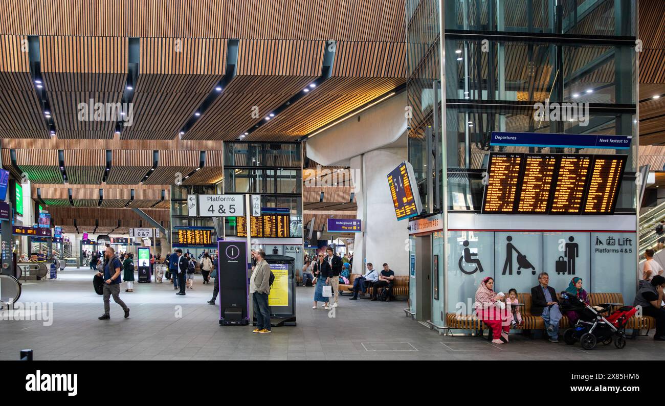 The new street level concourse of London Bridge Station London's oldest ...