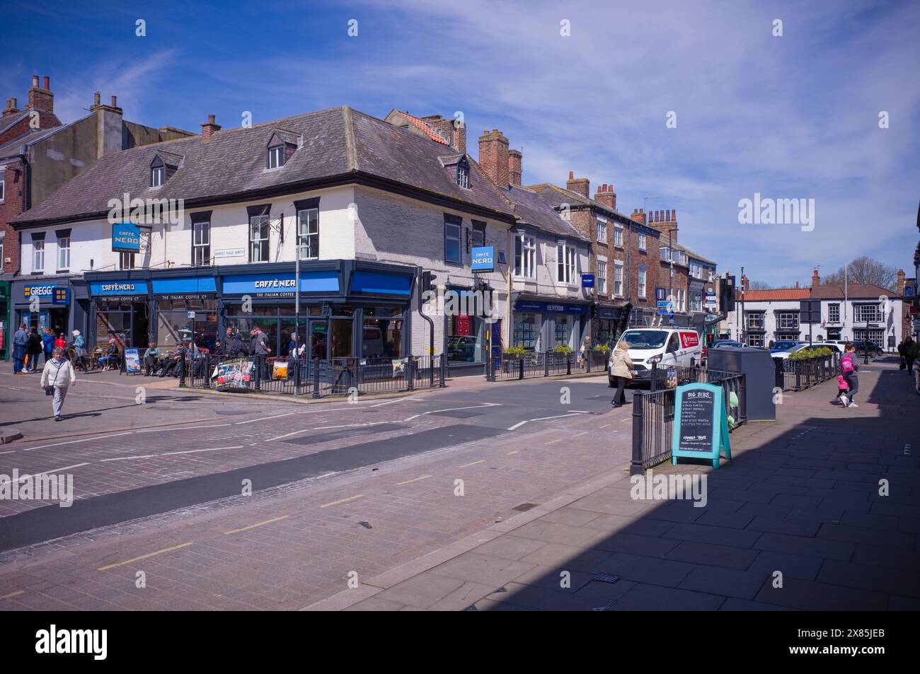 The main square in Ripon with Costa Coffee on corner Stock Photo - Alamy