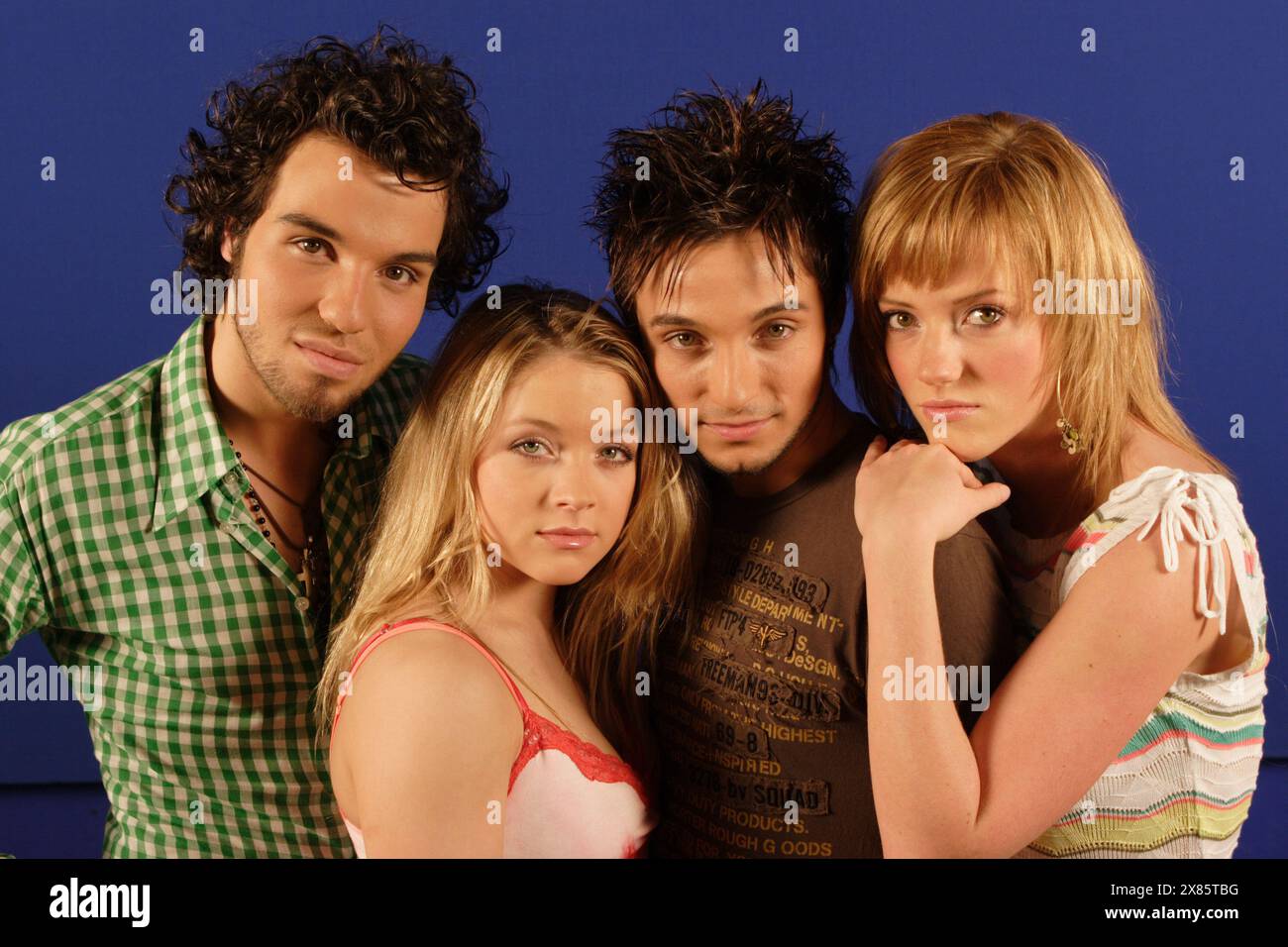 Deutsche Popband "Banaroo" im Studio in Mannheim, hier alle vier v. l ...