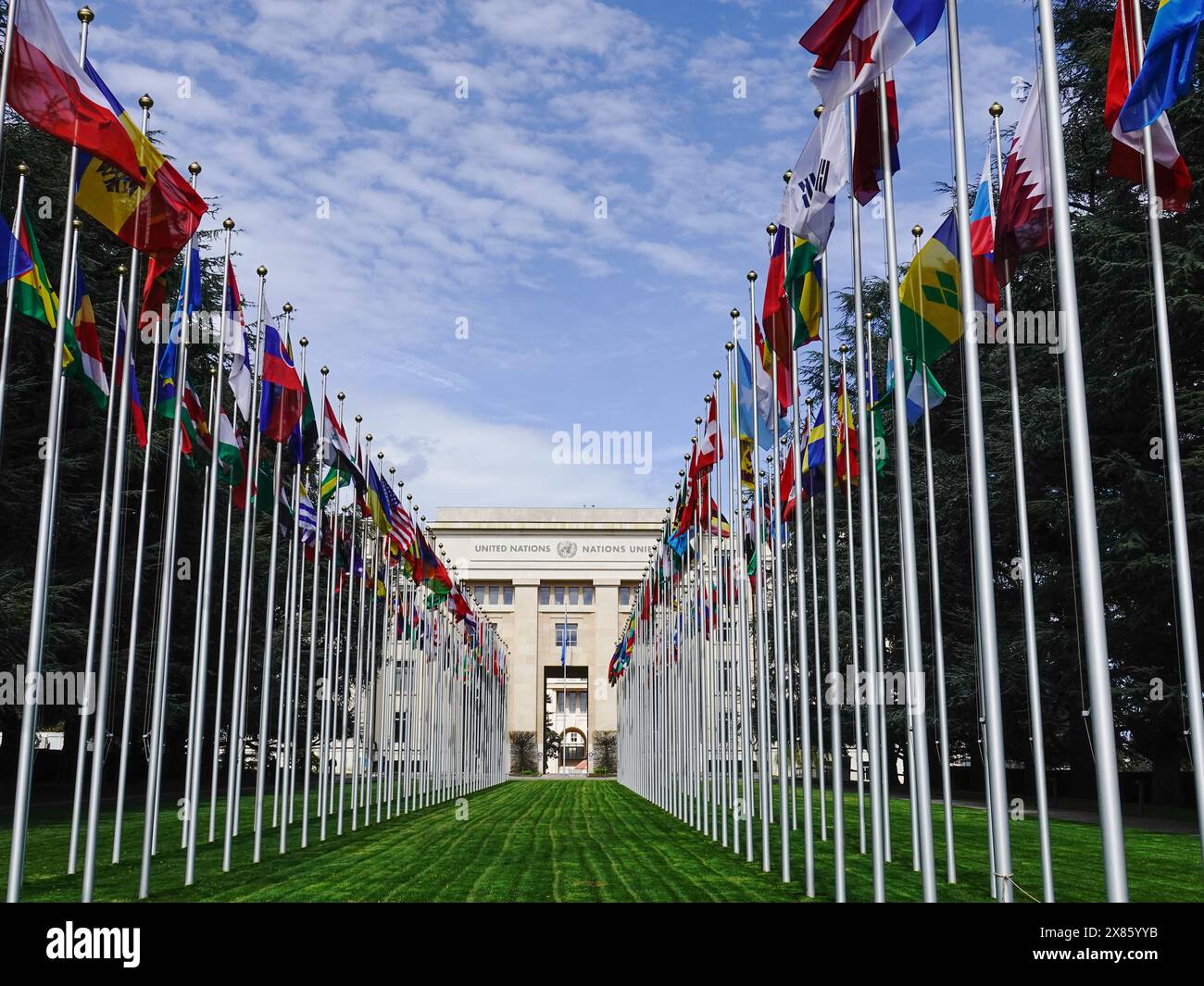 Palace of Nations, Alley of Flags, Geneva, Switzerland Stock Photo - Alamy