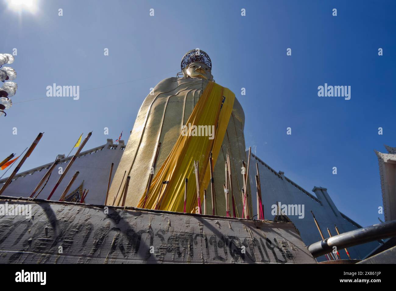 Thailand, Bangkok, the 32 meters tall Standing Buddha Phrasiariyametri ...