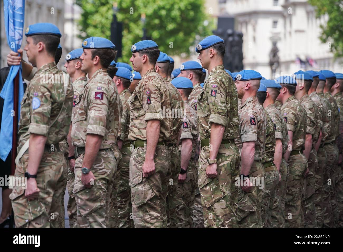 Blue berets un hi-res stock photography and images - Alamy