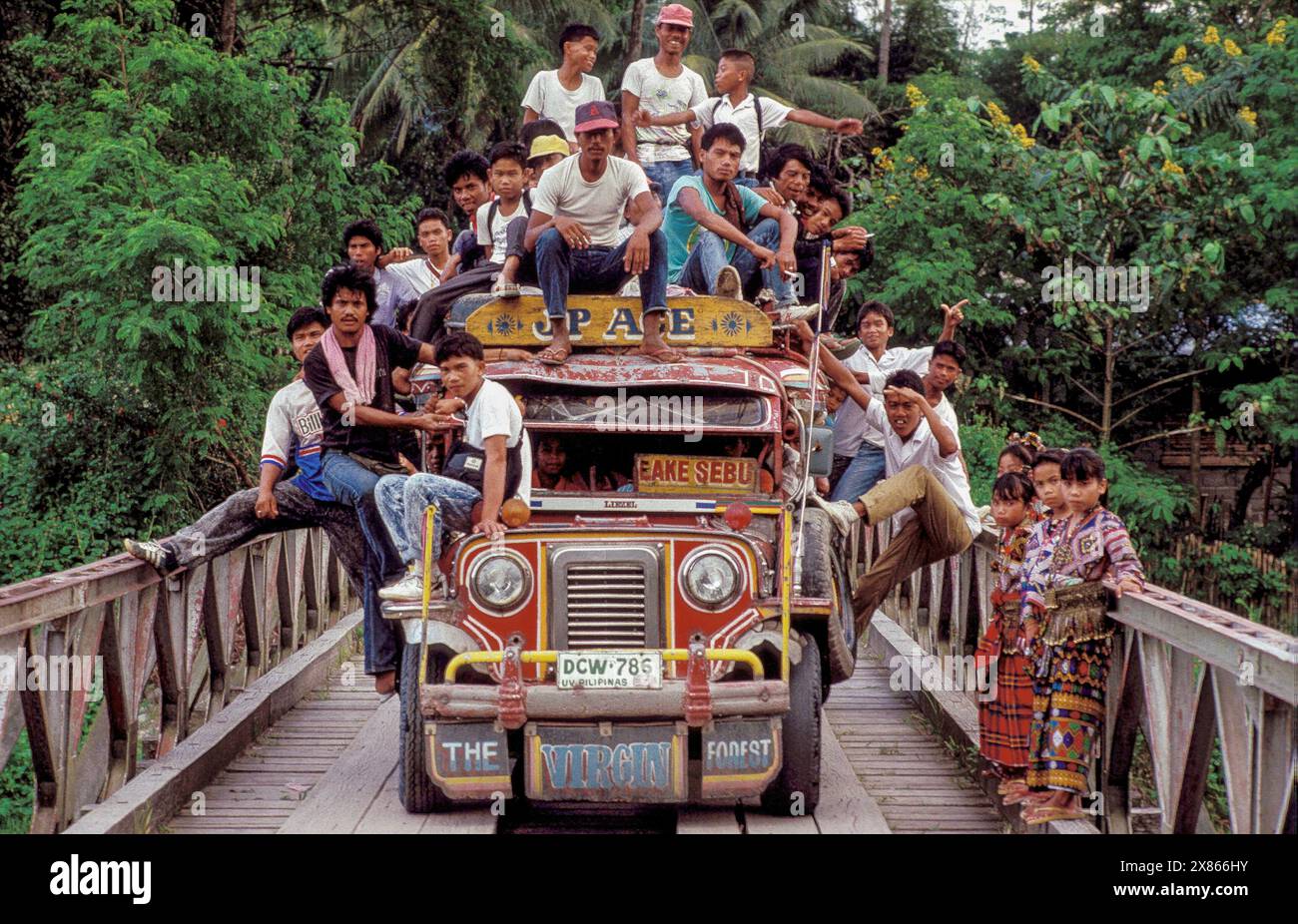 Jeepney davao mindanao philippines hi-res stock photography and images - Alamy