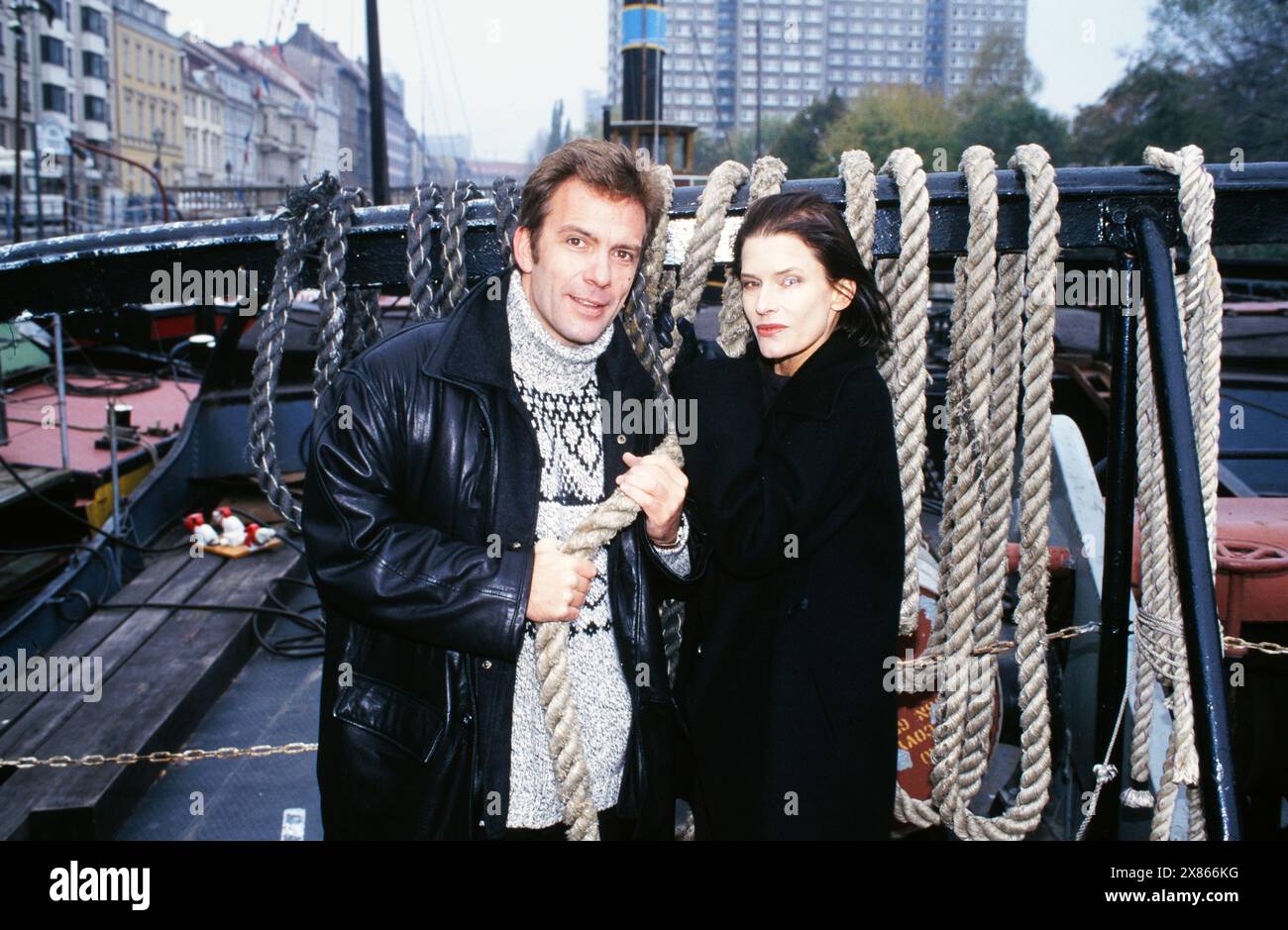 Schauspieler Peter Frielinghaus und Kristina van Eyck bei ...
