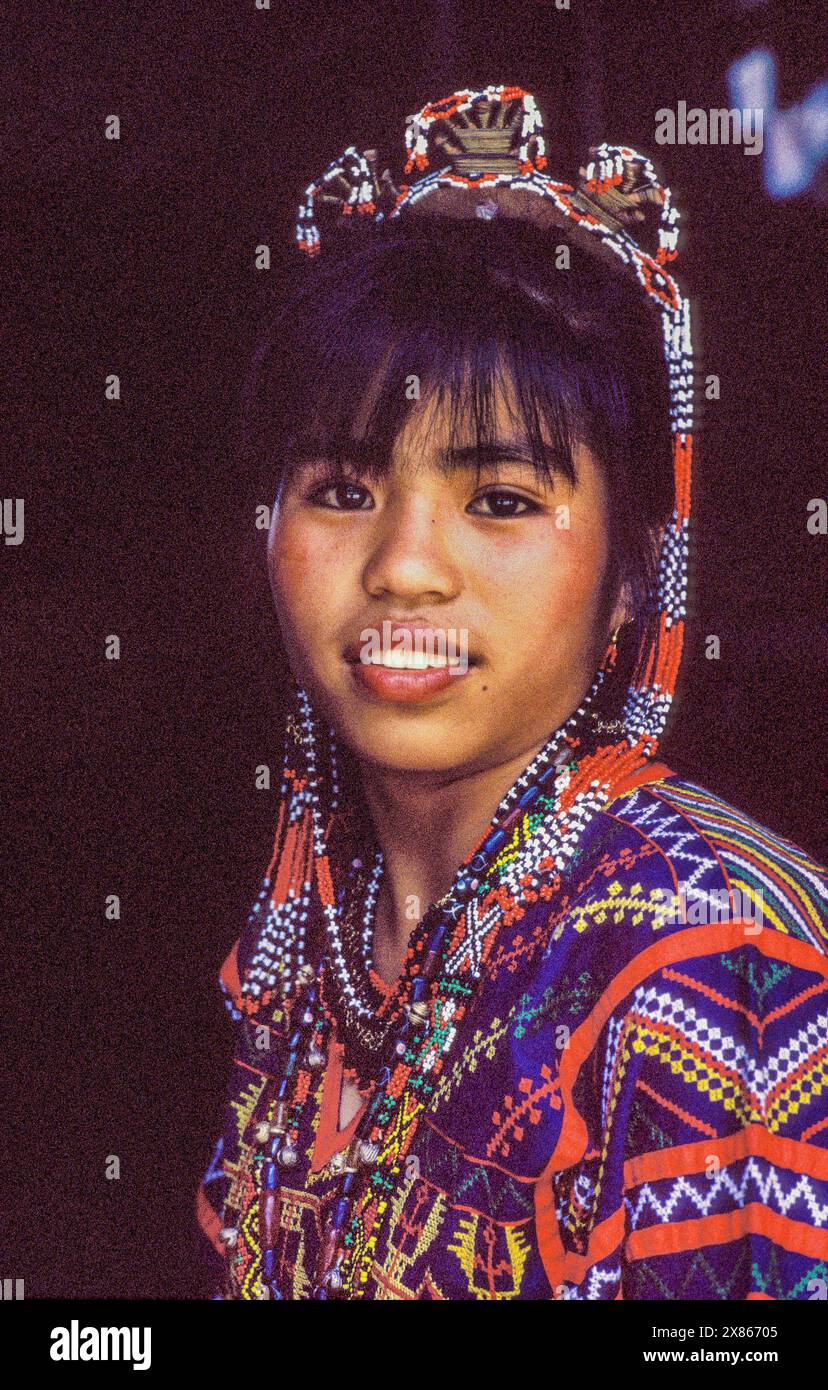 Indigenous women philippines hi-res stock photography and images - Alamy