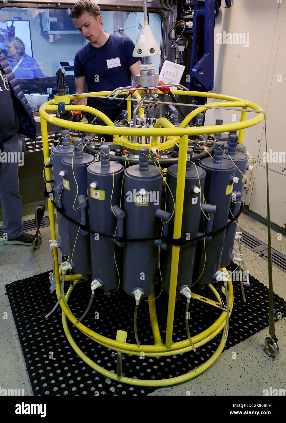 23 May 2024, Mecklenburg-Western Pomerania, Warnemünde: During the ...