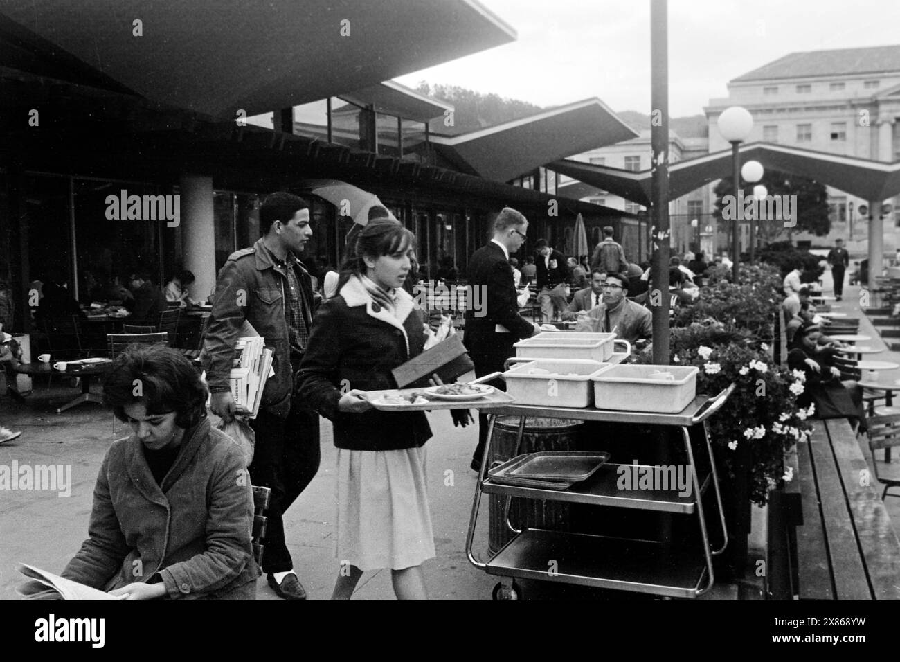 Cesar chavez student center hi-res stock photography and images - Alamy