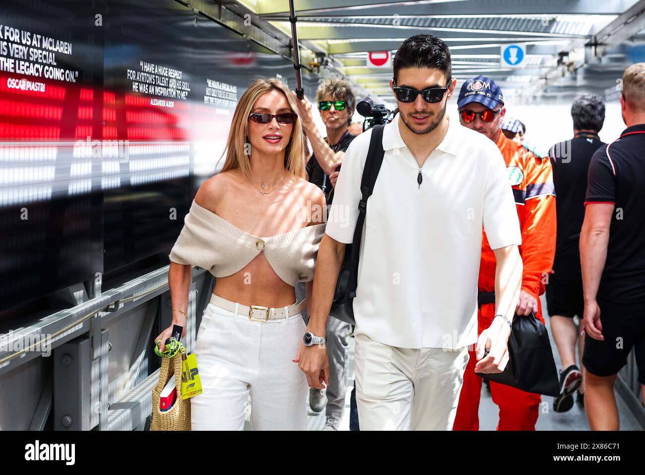 OCON Esteban (fra), Alpine F1 Team A524, with his girlfriend Flavy ...
