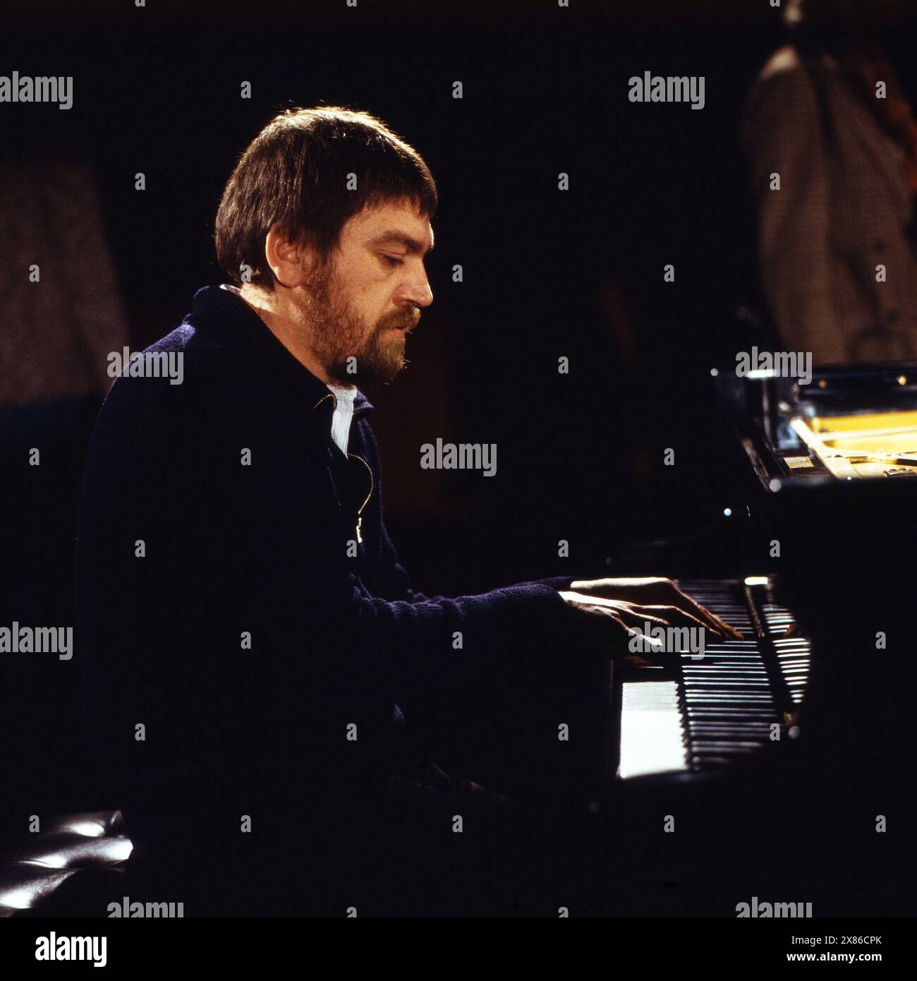 Ulrich Gumpert, deutscher Jazzmusiker, Pianist, spielt mit der Ulrich ...