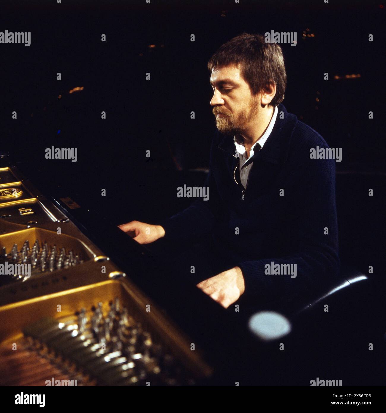 Ulrich Gumpert, deutscher Jazzmusiker, Pianist, spielt mit der Ulrich ...