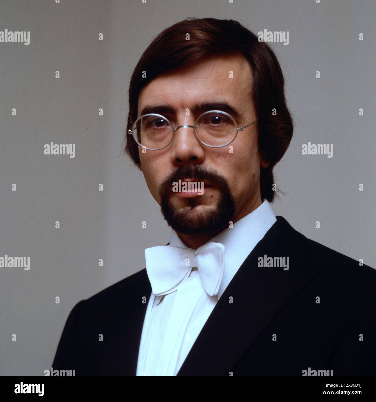 Deutscher bassbariton hi-res stock photography and images - Alamy