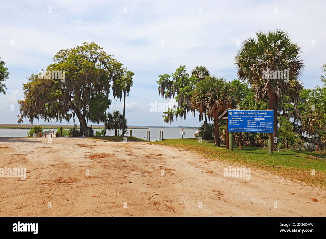 DAUFUSKIE ISLAND, SOUTH CAROLINA C April 6 2023: The Daufuskie Island ...