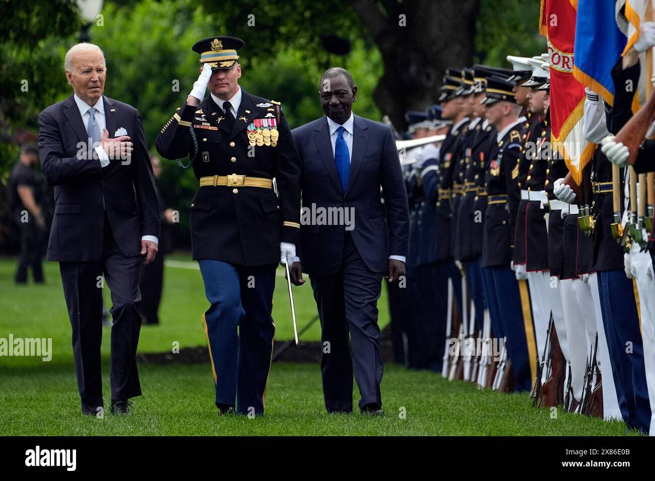 President Joe Biden and Kenya's President William Ruto review the ...