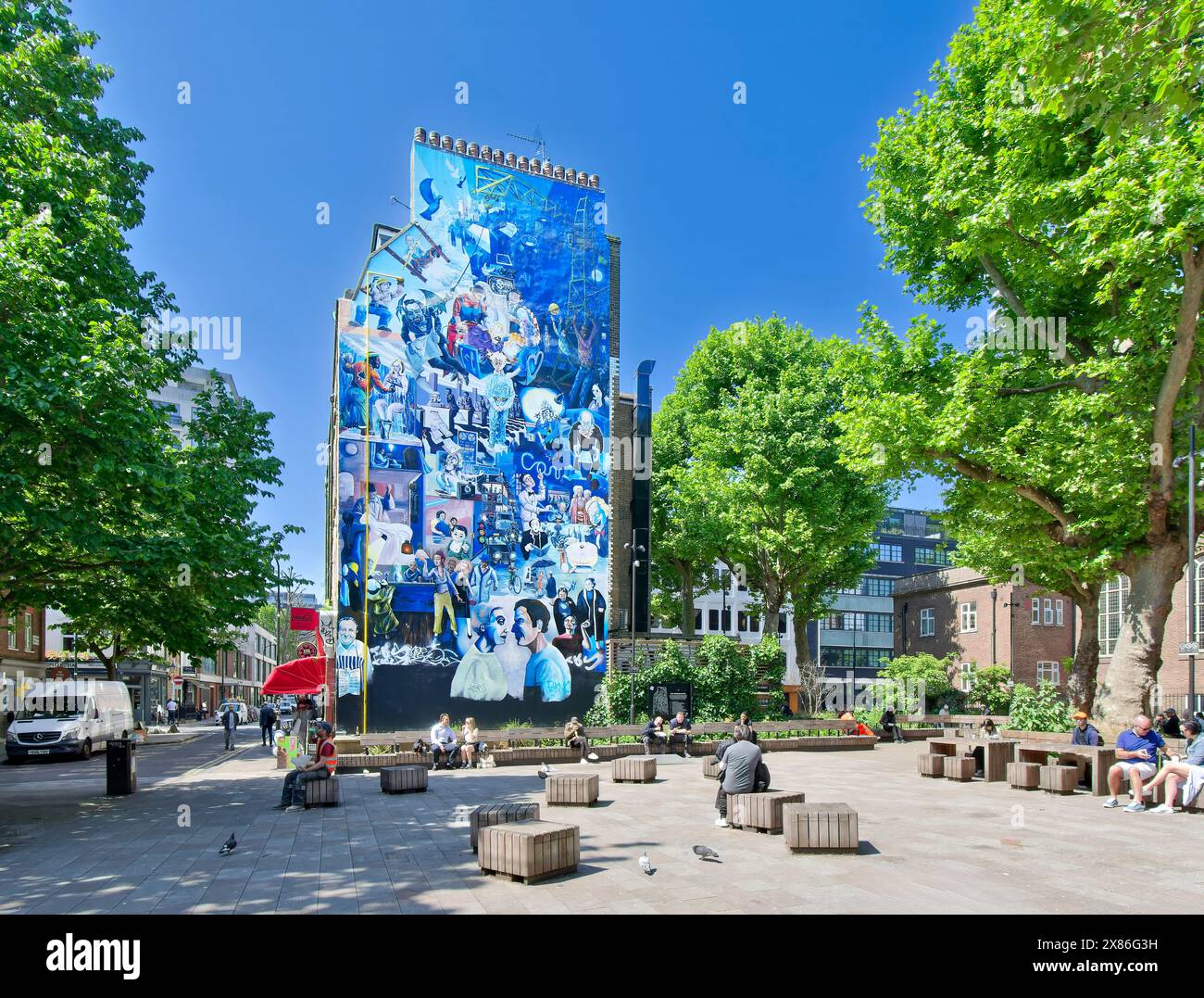 Fitzrovia Mural painted in 1980 by artists Simon Barber and Mick Jones ...