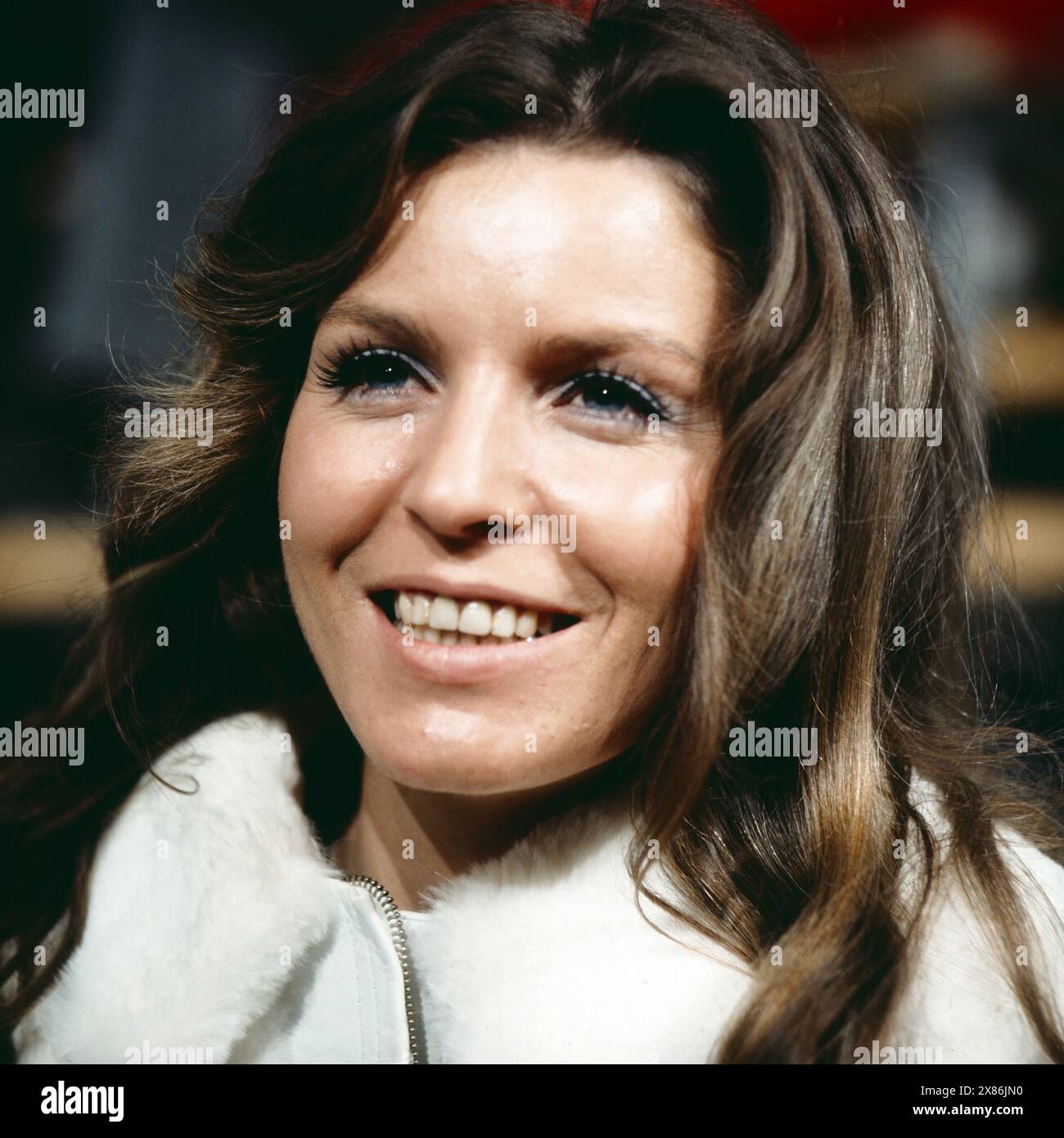 Hitparade, ZDF Musiksendung, 1969, Schlagersängerin Manuela Stock Photo ...