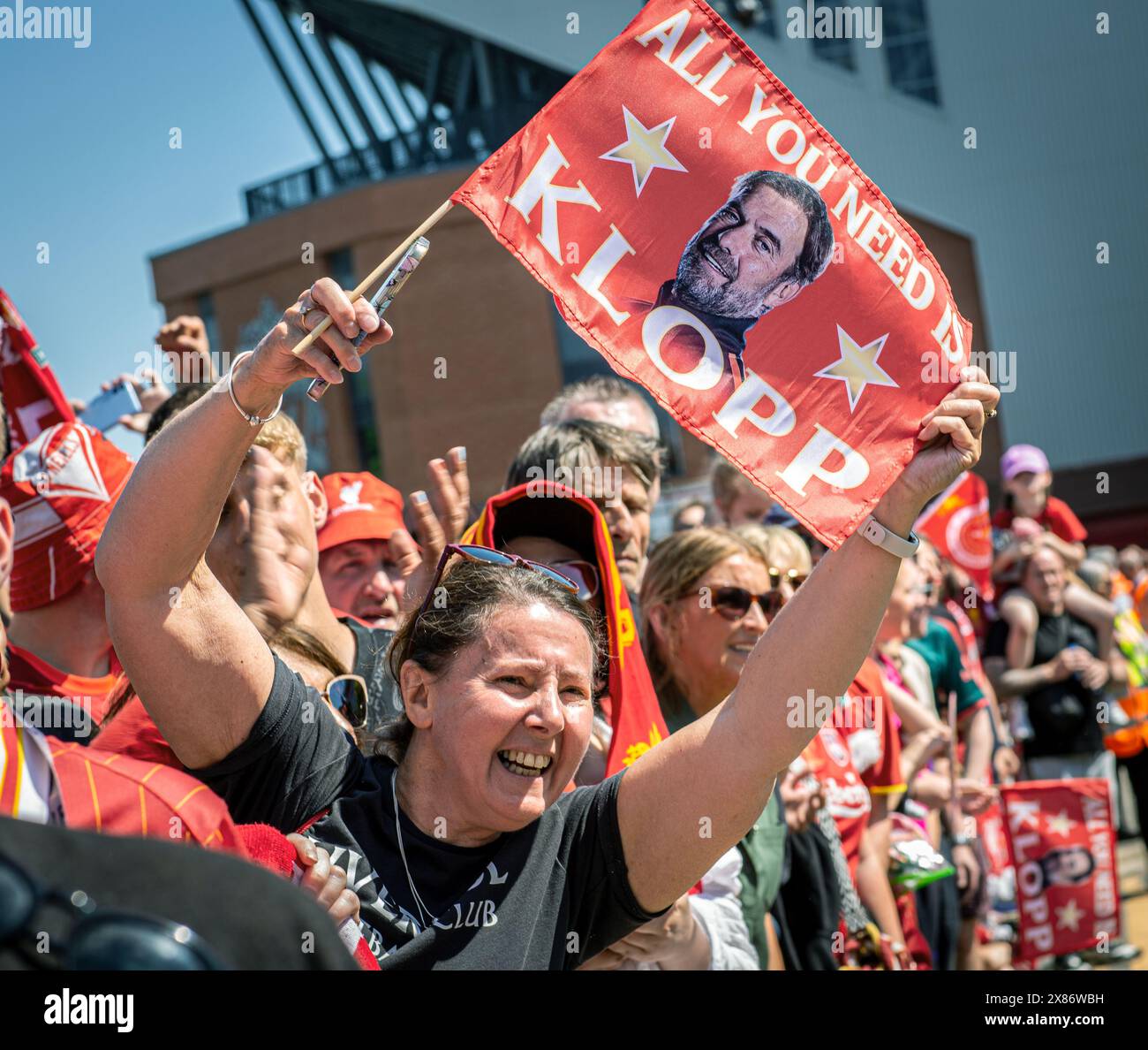 LIVERPOOL, ENGLAND - MAY 19: Liverpool Football Club fans cheer as they ...