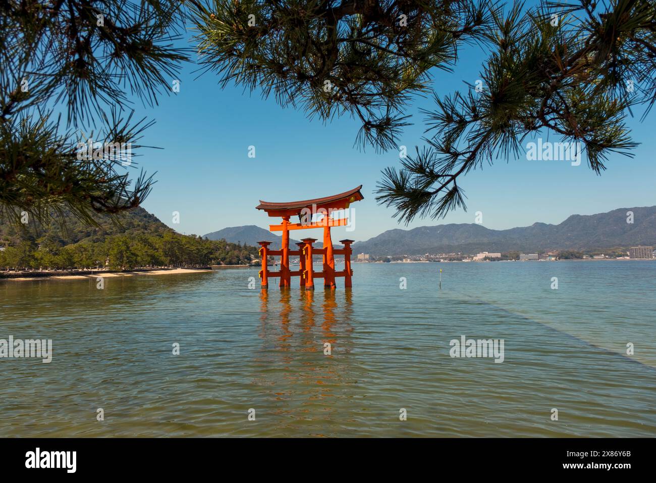 The torii of Itsukushima Shrine appears to float on Lake Ashi at Hakone ...