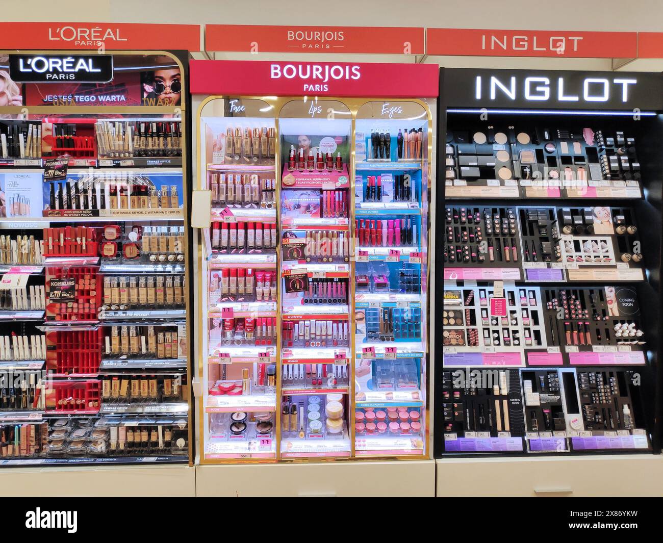 Inglot makeup hi-res stock photography and images - Alamy