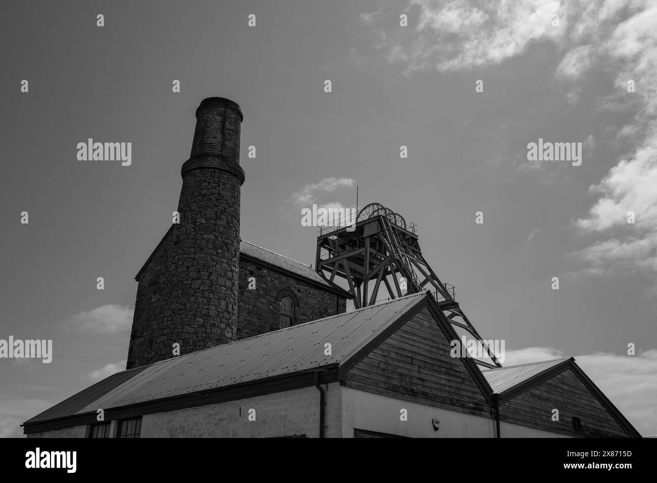HEARTLANDS POOL CAMBORNE WORLD HERITAGE SITE MINING ENGINE HOUSE Stock ...
