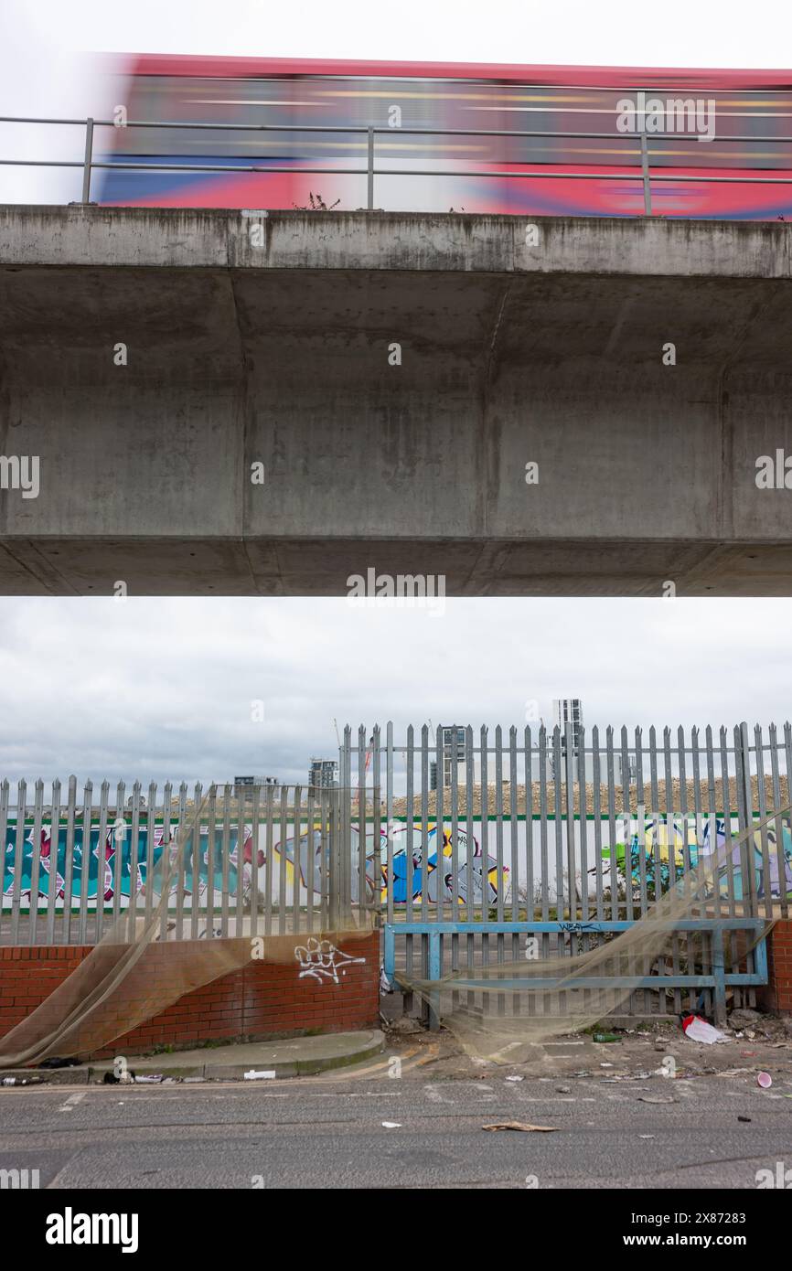 Silvertown docklands hi-res stock photography and images - Alamy