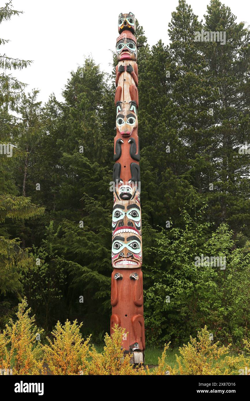 Tlingit Totem Pole, Saxman Village, Ketchikan, Revillagigedo Island ...