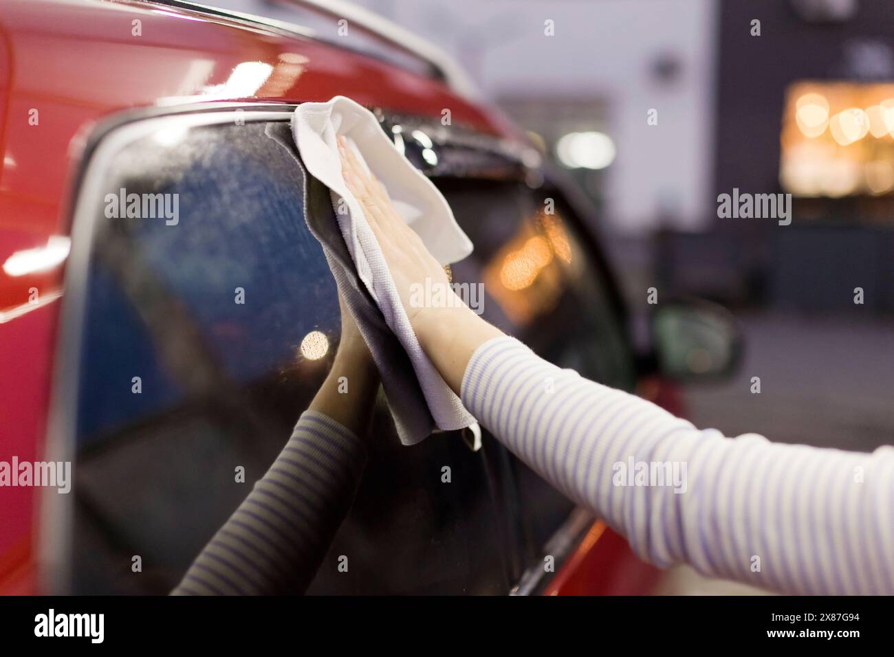 Car wash young woman washing hi-res stock photography and images - Alamy