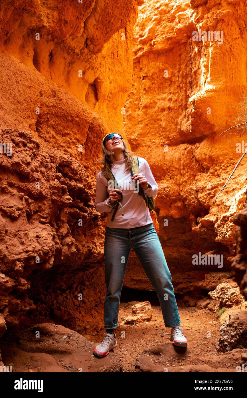 Vertical front view canyon hi-res stock photography and images - Alamy