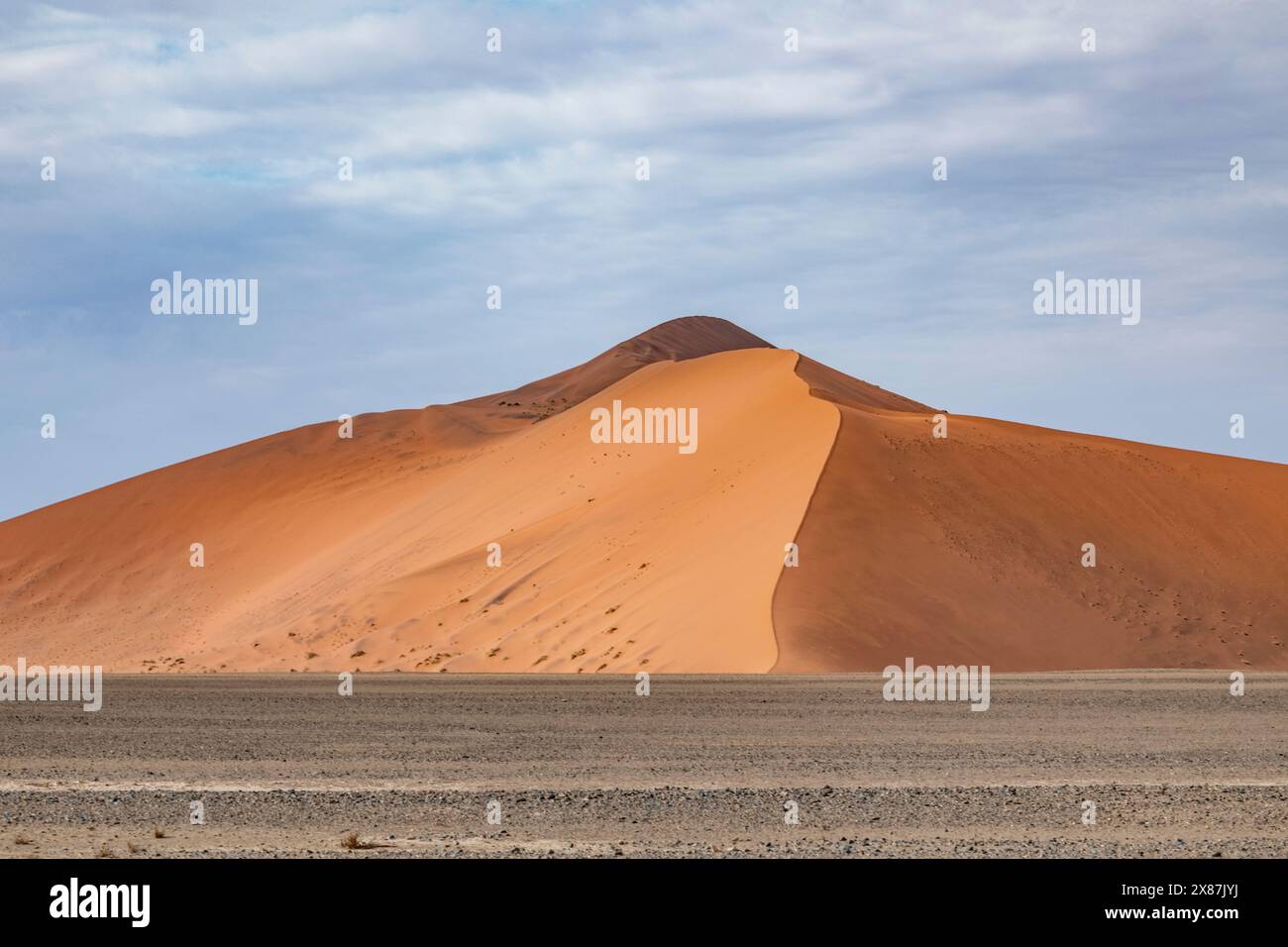 Namibia, Sand dune in Namib desert Stock Photo - Alamy