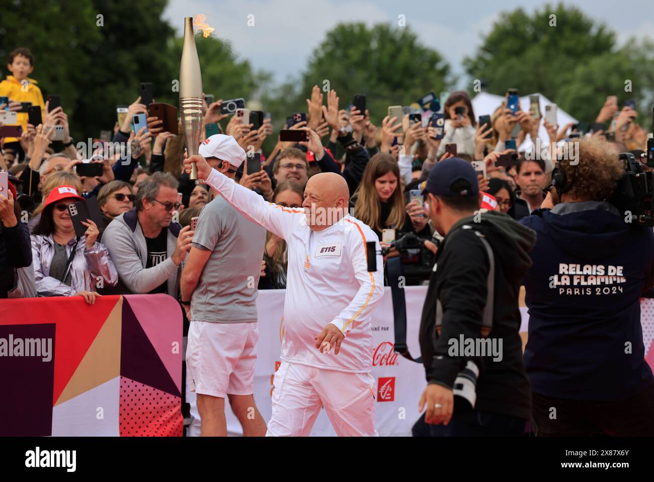 Cauldron of the 2024 olympic torch relay hi-res stock photography and ...