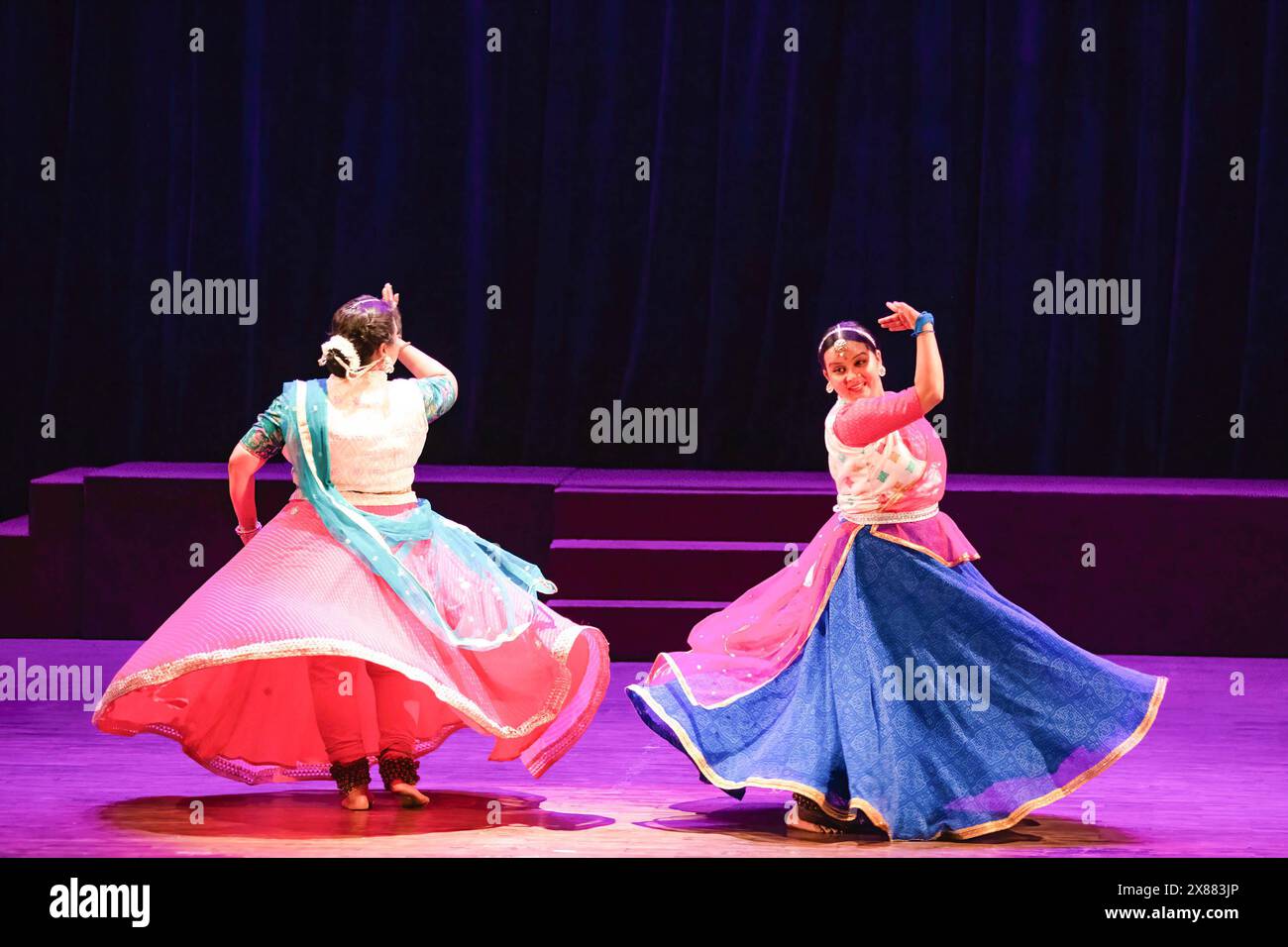 Aesthetic dance studio hi-res stock photography and images - Alamy
