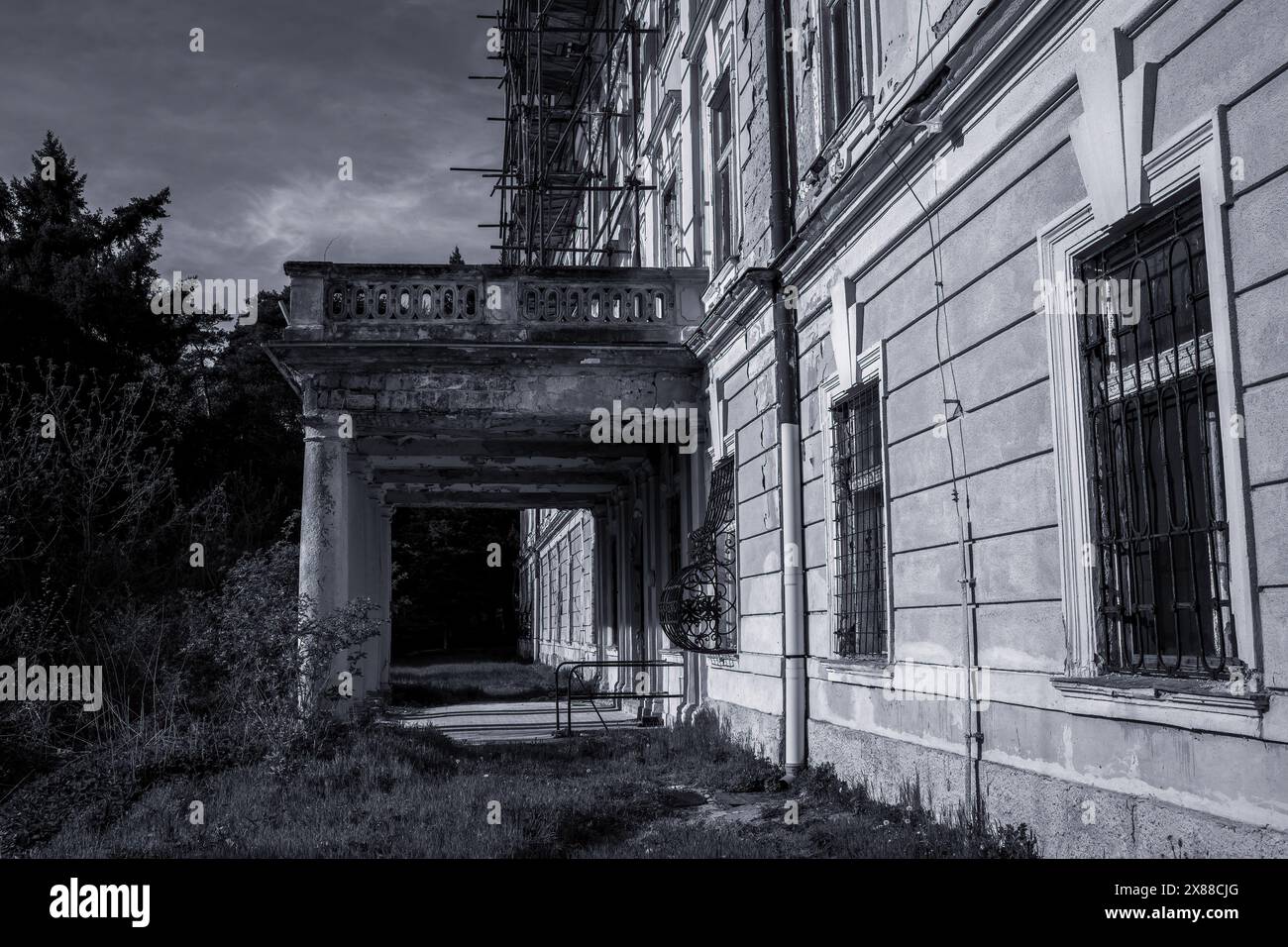 Slovakia mansion hi-res stock photography and images - Alamy