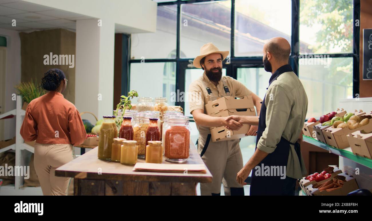 Farmer brings eco fruits in crates to supply zero waste market ...