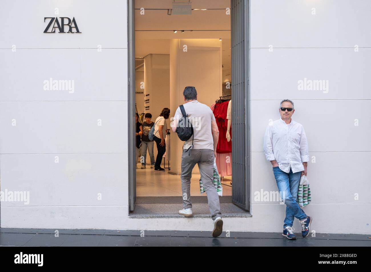 Madrid, Spain. 23rd May, 2024. Shoppers are seen at the Spanish ...