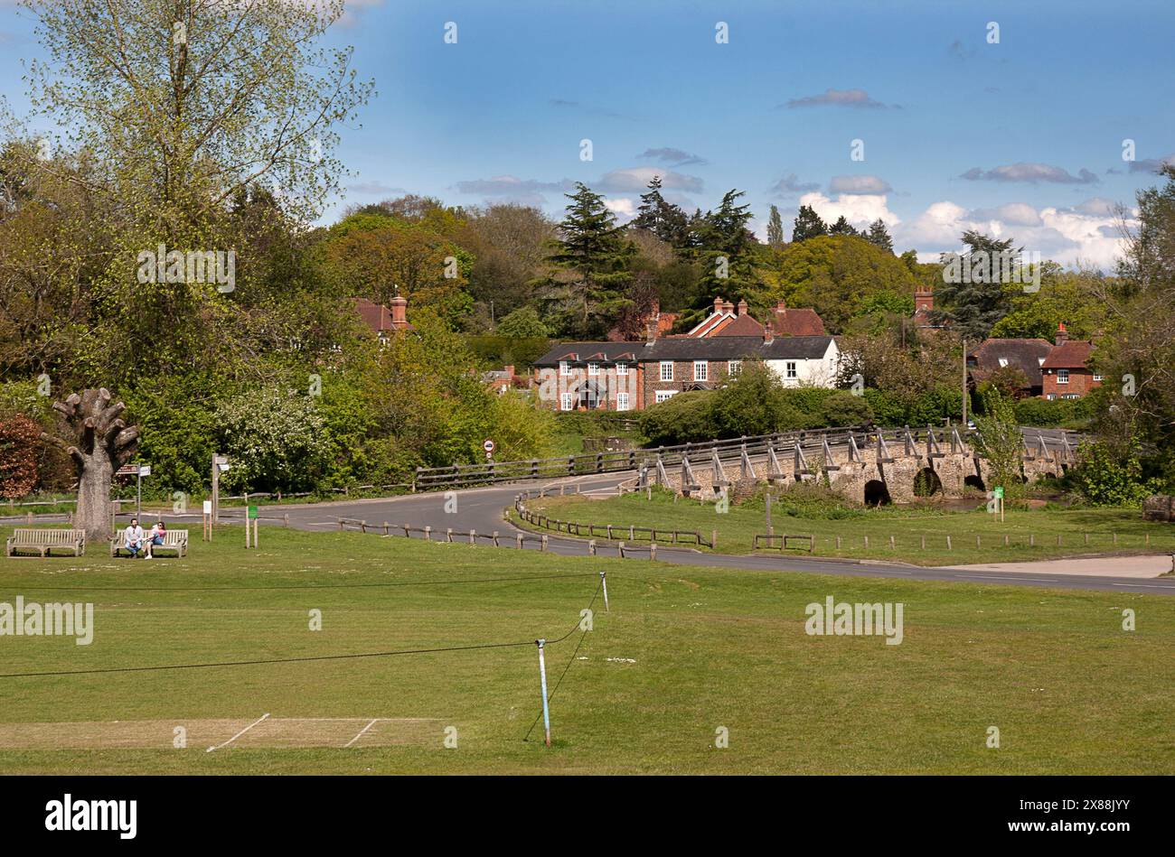 Farnham village hi-res stock photography and images - Alamy