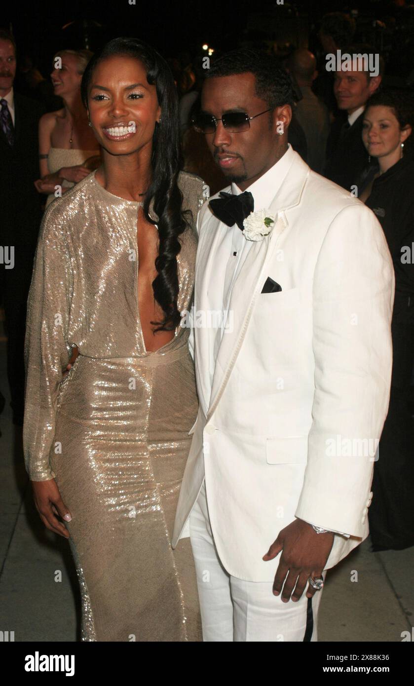 Kim Porter and Sean "Puffy" Combs attend the Vanity Fair Oscar Party at ...