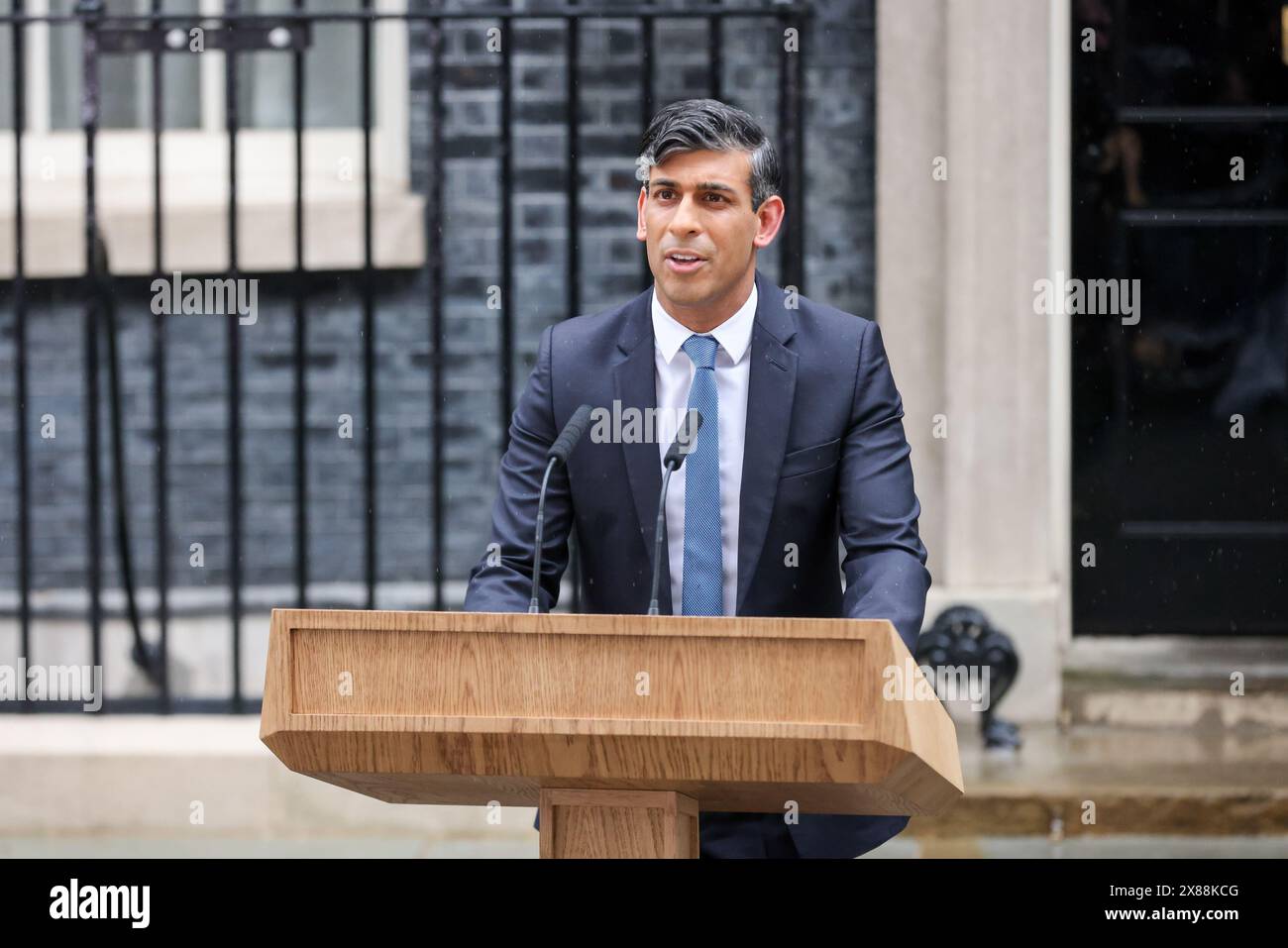 Prime Minister Rishi Sunak announces a general election on 4th July ...