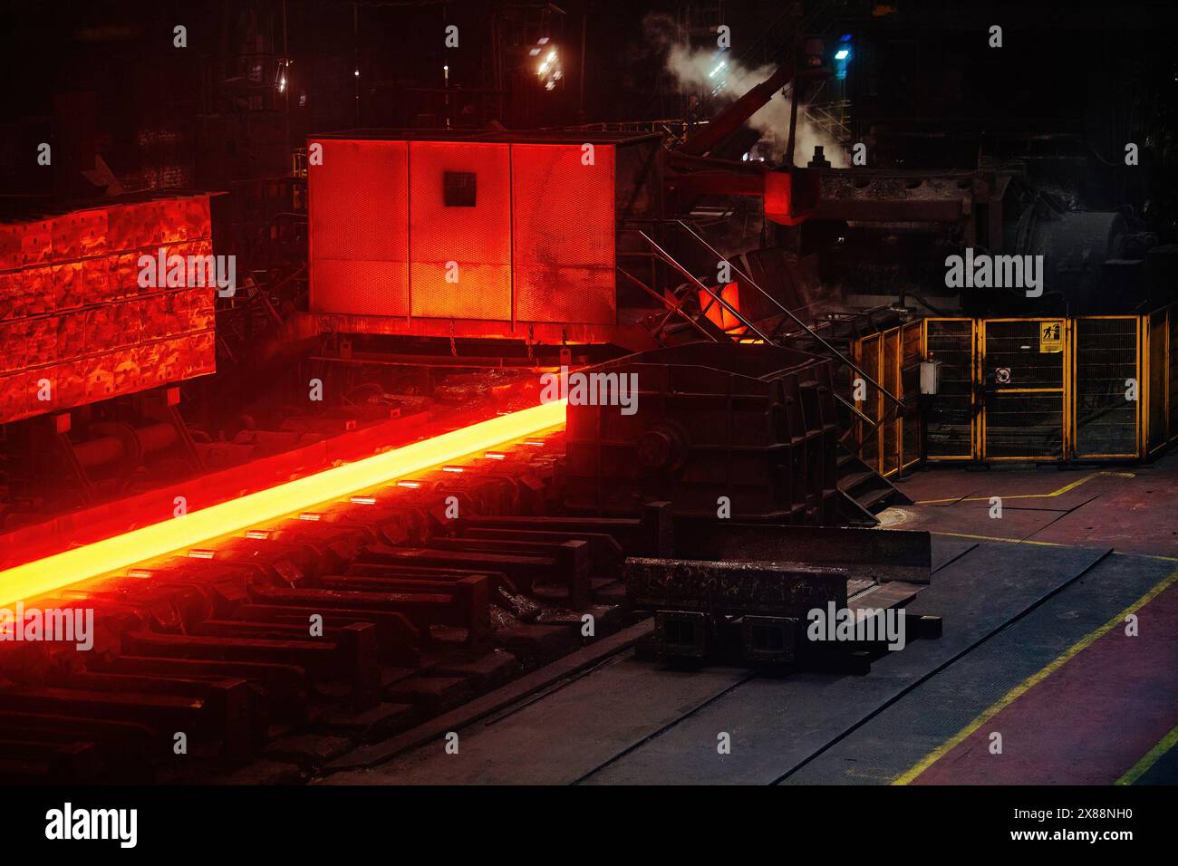 Line shaft water factory hi-res stock photography and images - Alamy