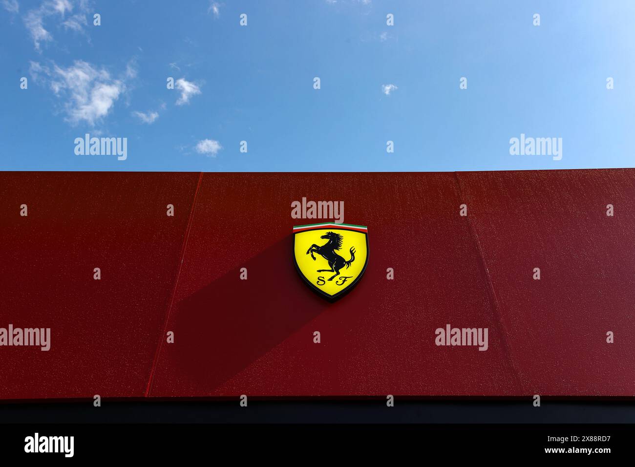 Formula 1 2024 logo hi-res stock photography and images - Alamy