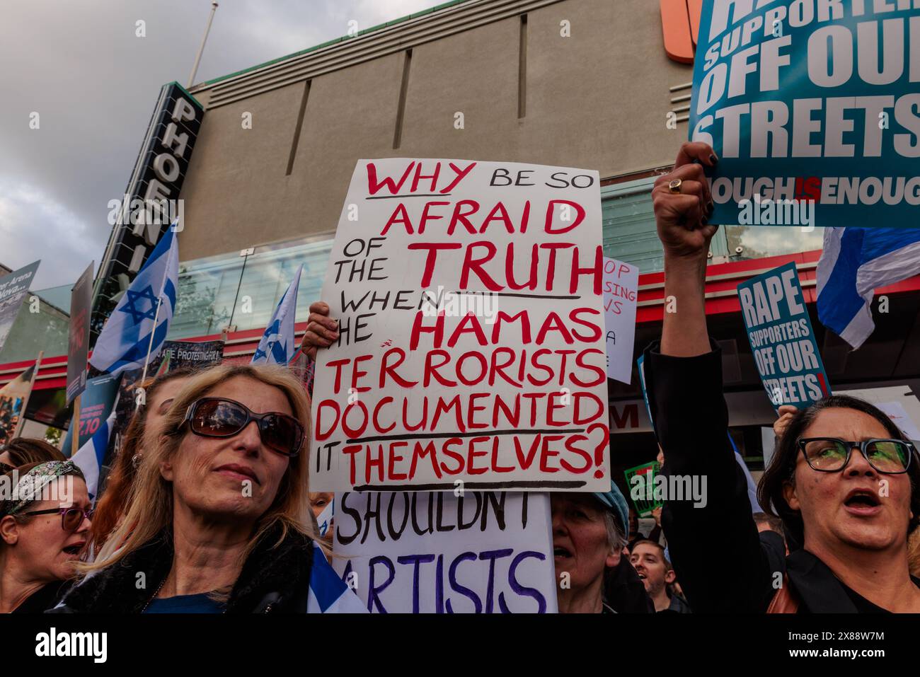 Phoenix Cinema, London, UK. 23rd May 2024. Pro-Israel supporters and ...