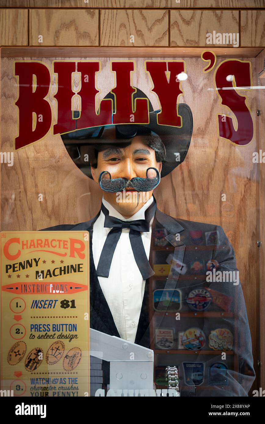 Plexiglass encased mannequin hi-res stock photography and images - Alamy