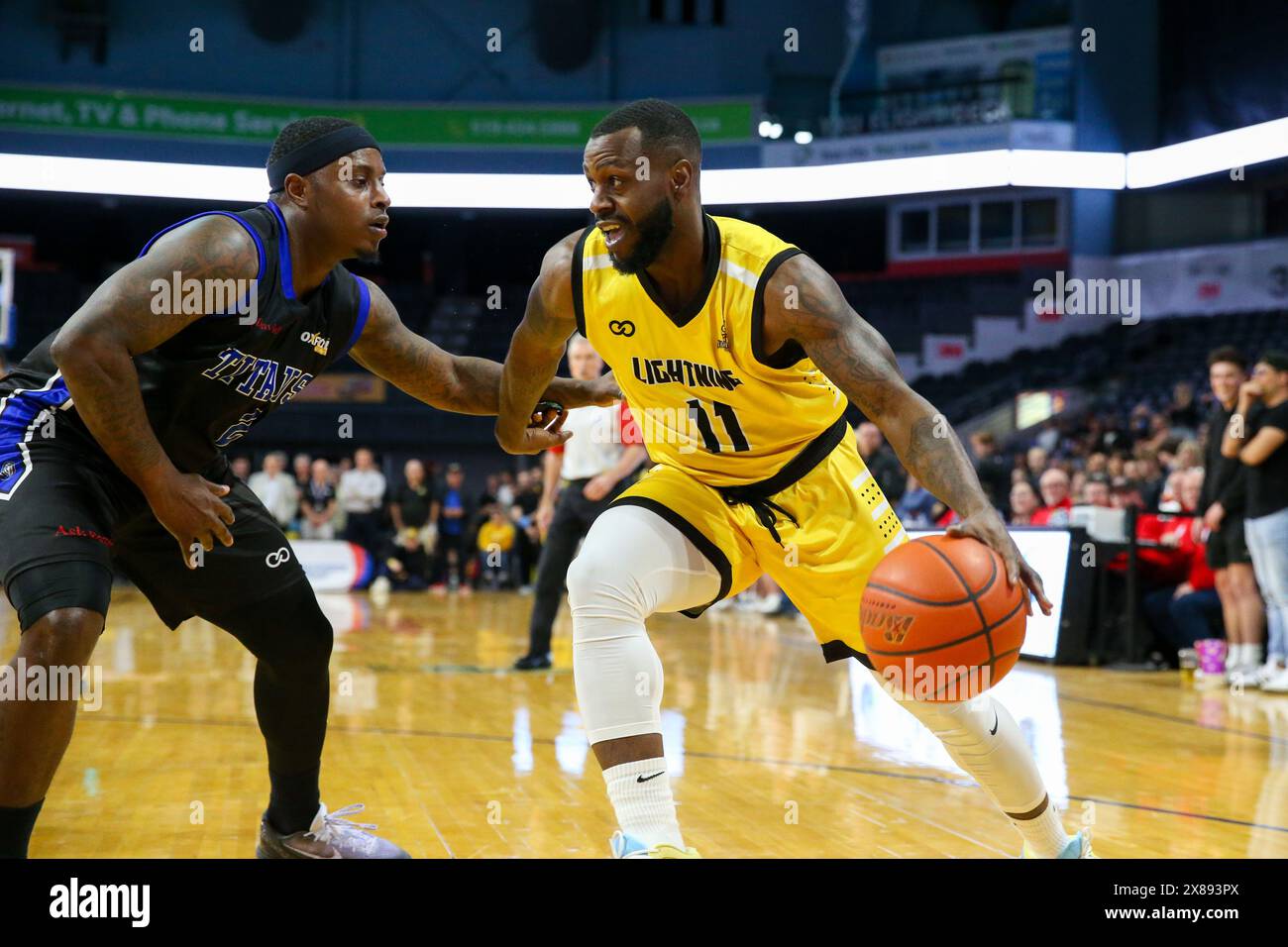 London, Canada. 23rd May, 2024. The London Lightning lead the Kitchener ...