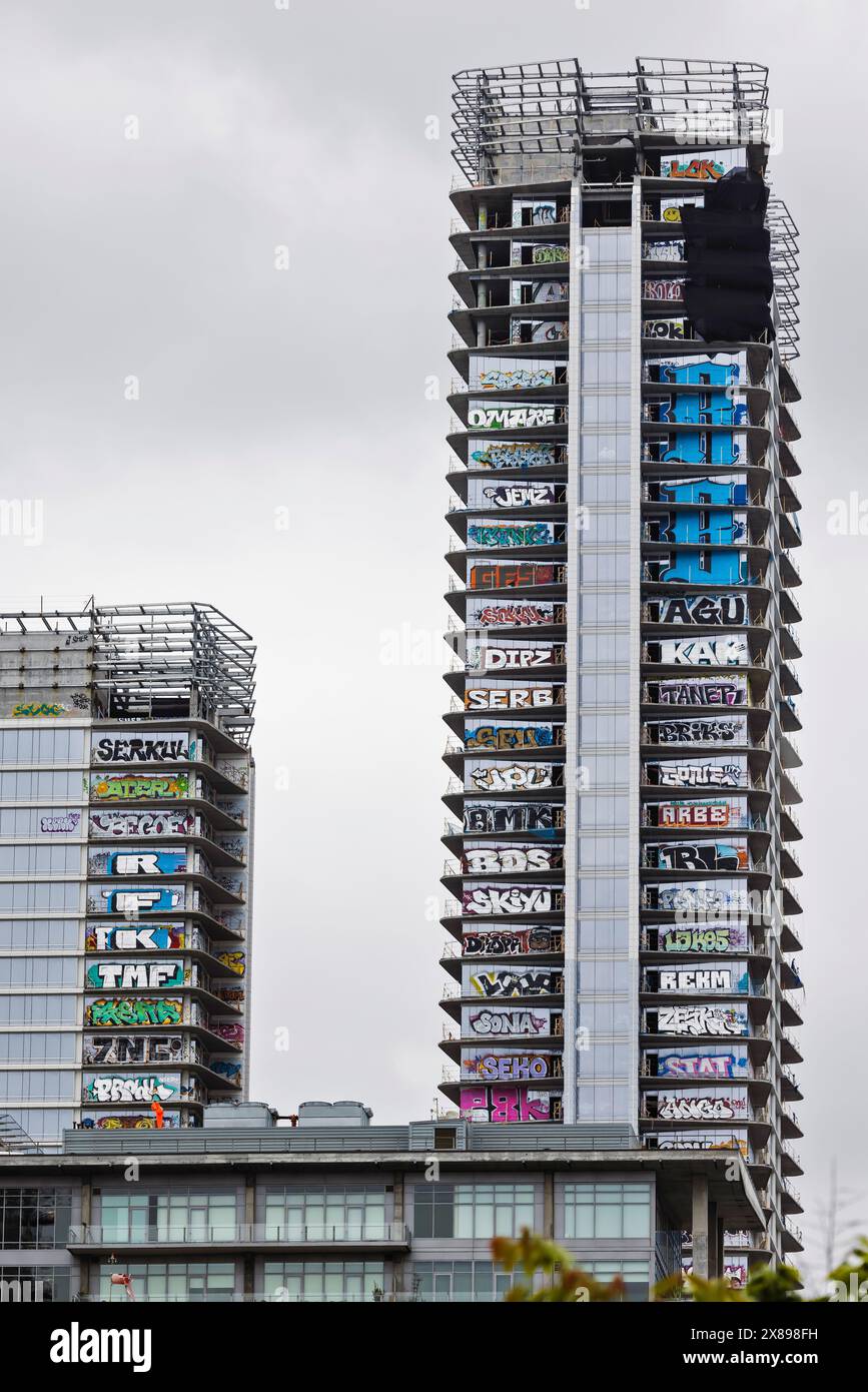 Los Angeles, USA. 23rd May, 2024. The abandoned Oceanwide Plaza towers ...