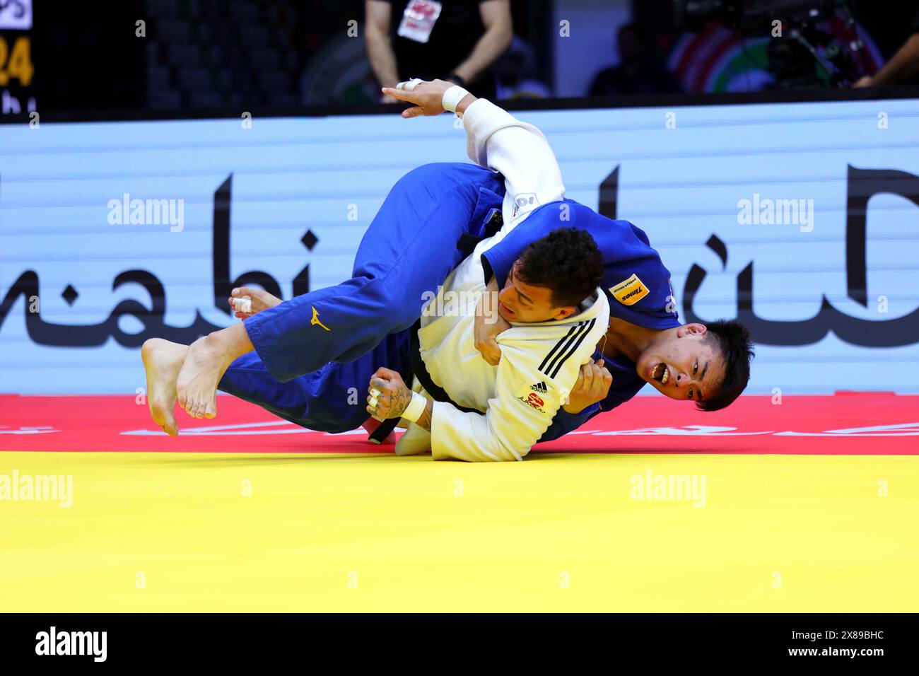 Mubadala Arena, Abu Dhabi, UAE. 23rd May, 2024. (Top-Bottom) Dota Arai ...