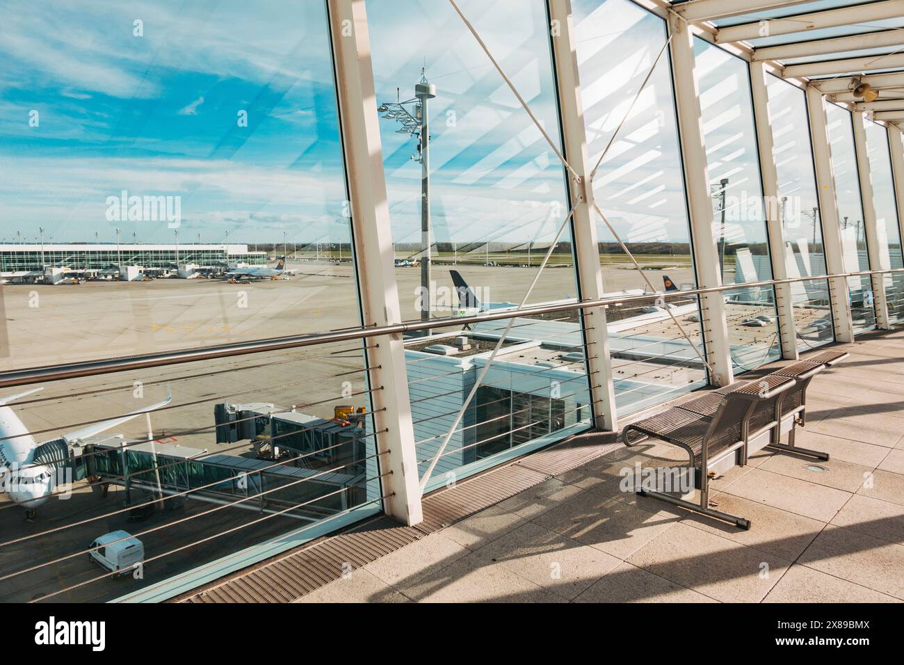 A seat at the Terminal 2 outdoor observation deck at Munich ...