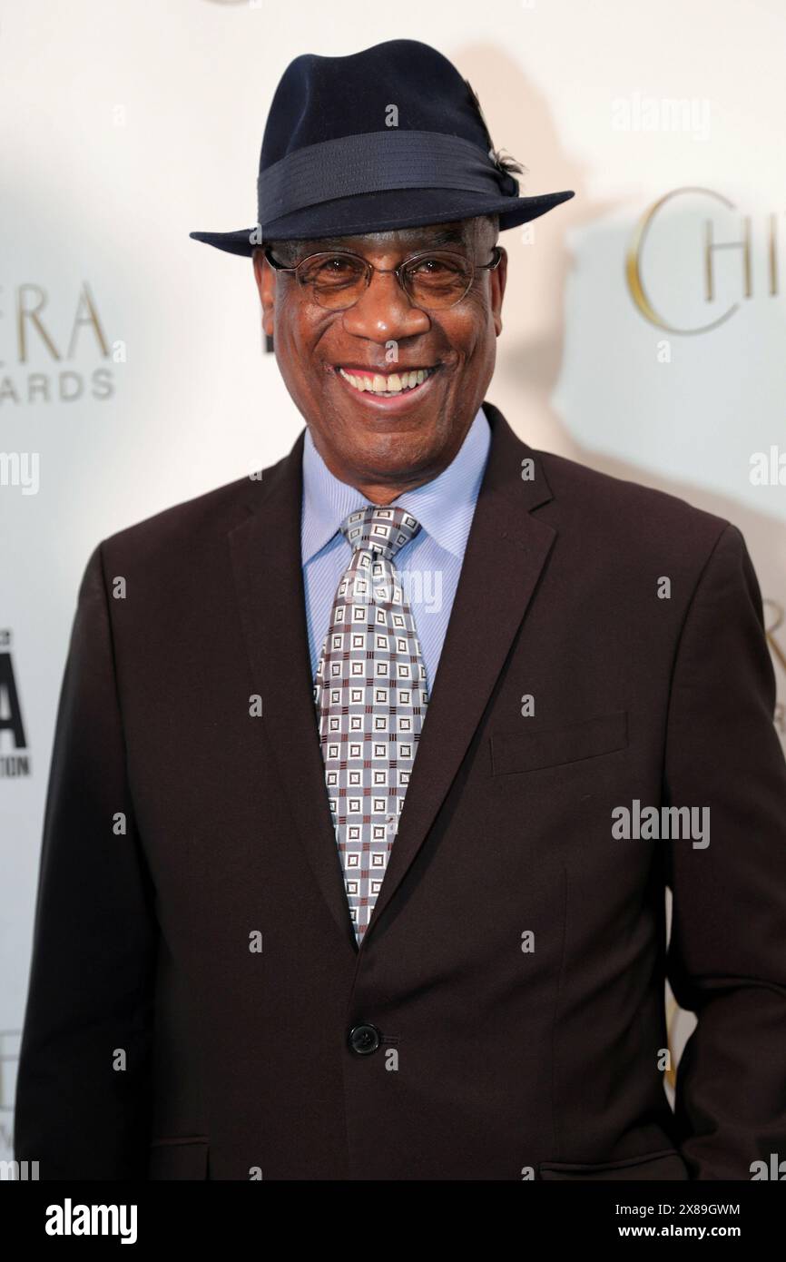 Joe Louis Morton King Oliver's Creole Jazz Band's "Dippermouth Blues"