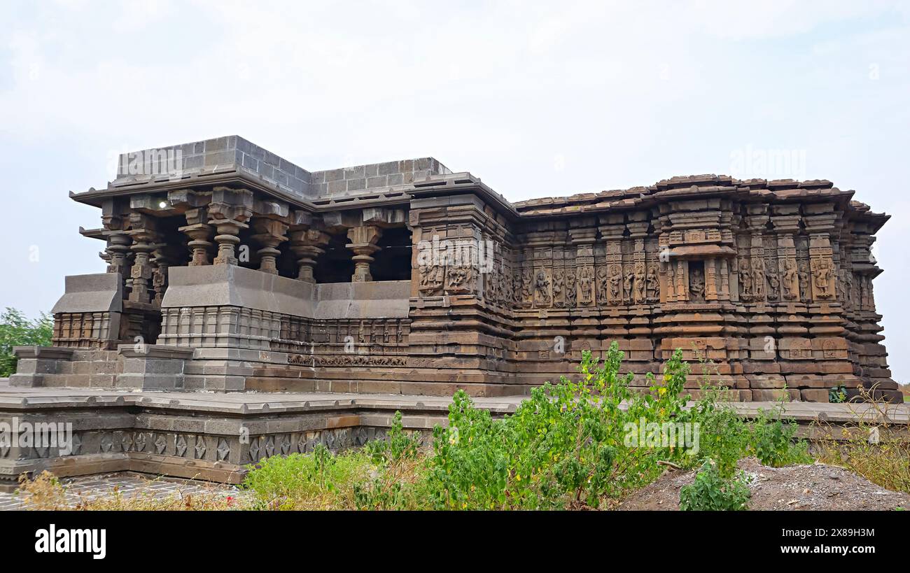 Side View of Kedareshwara Temple, Dharmapuri, Beed Maharashtra India ...