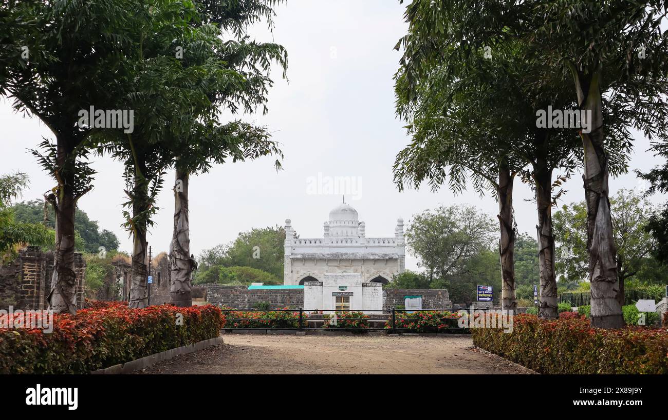 View of Fort Garden and Shahi Masjid, Naldurg Fort, Naldurg, Osmanabad ...