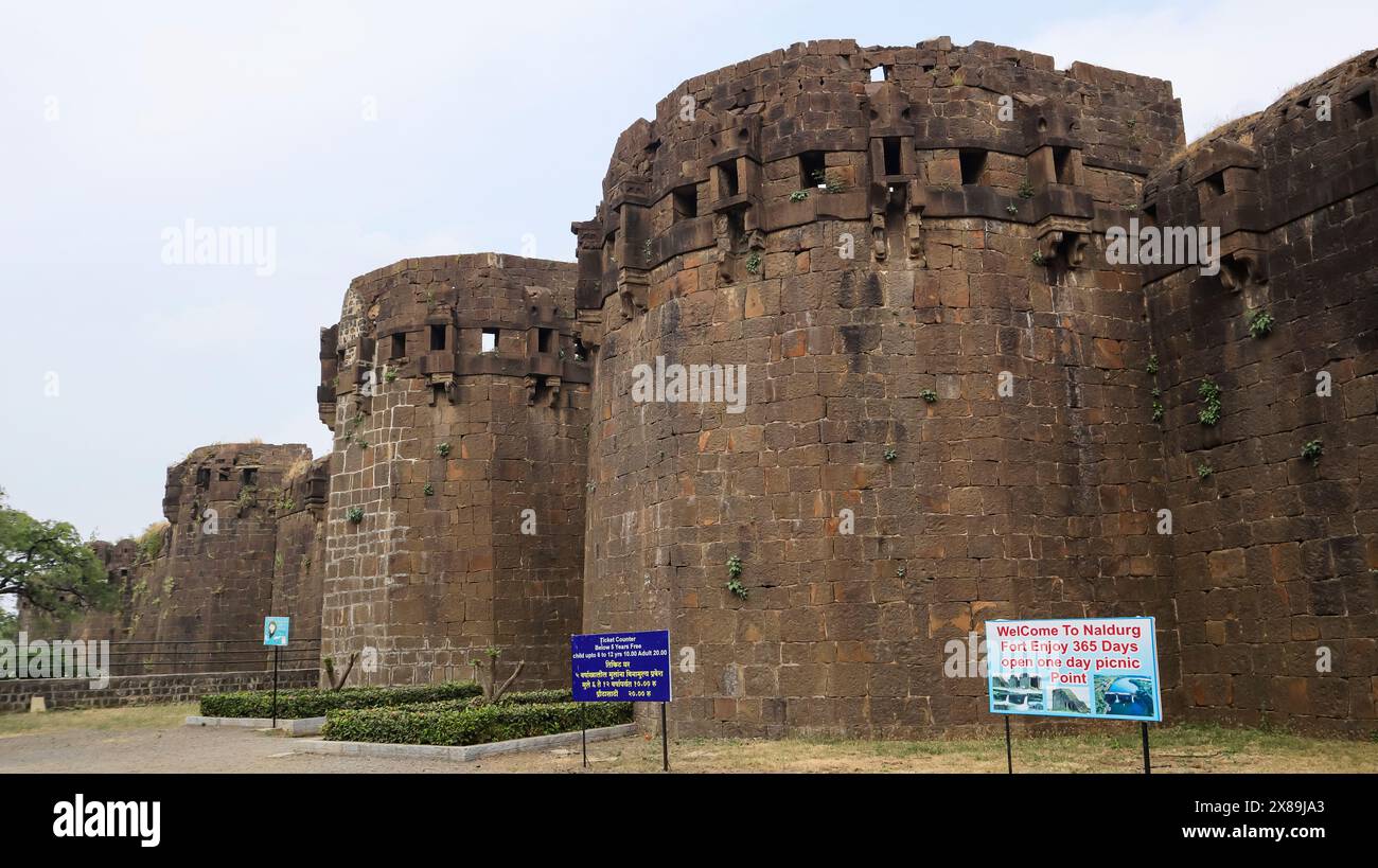 Fortress and Protection Wall of Naldurg Fort, Naldurg, Osmanabad ...