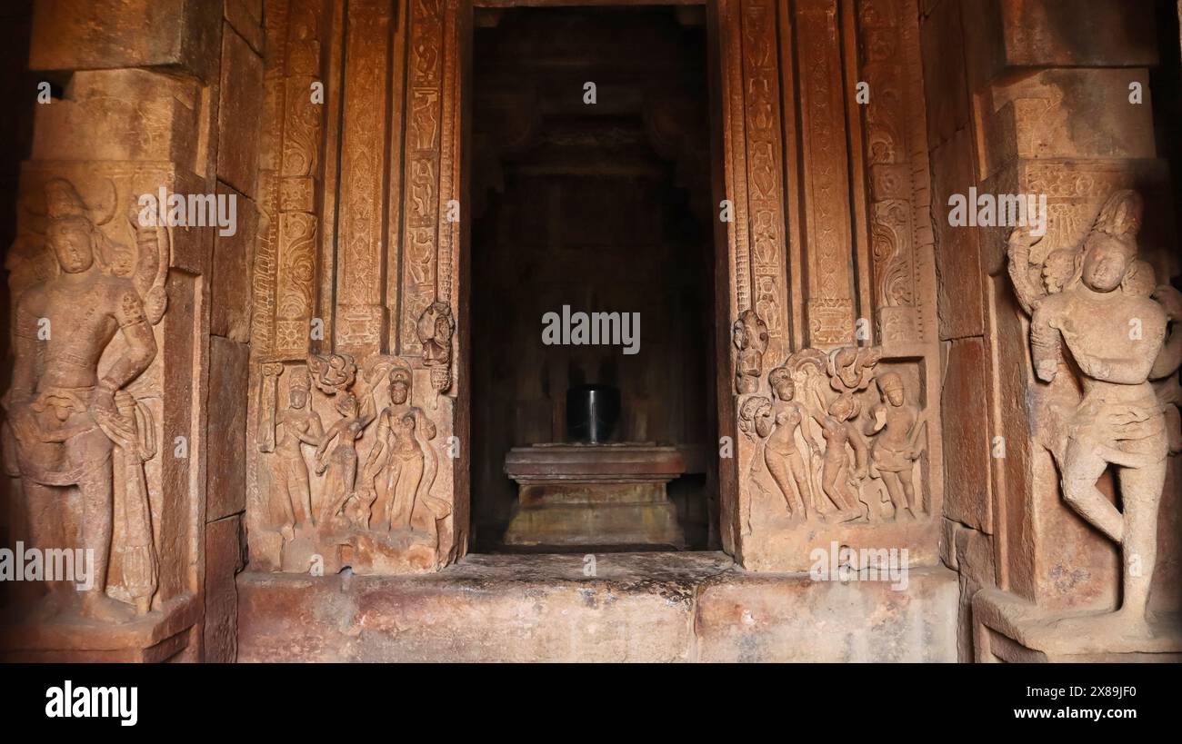 Entrance Carvings on the Sri Galaganaath Temple, Pattadakal, Bagalkot ...