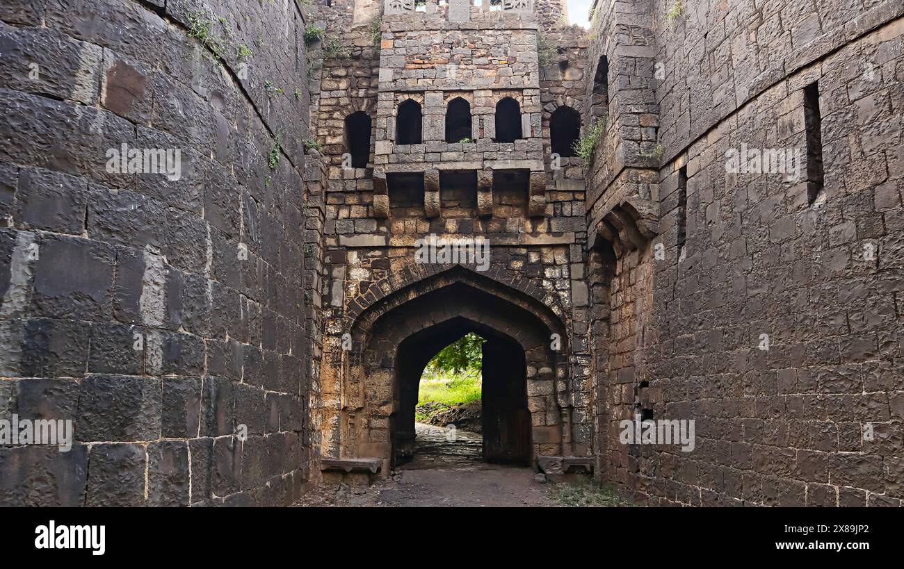 Fort old solapur vintage hi-res stock photography and images - Alamy